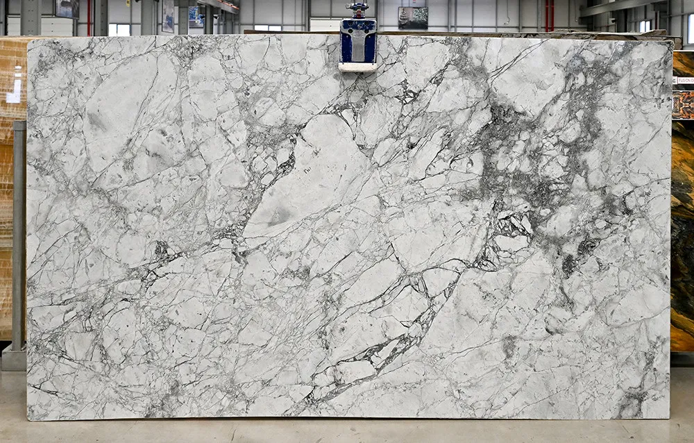 Invisible Grey (Super White) – Royal Art